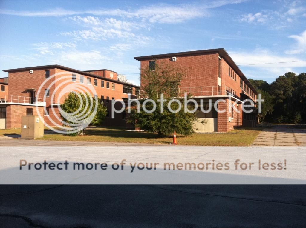 Well I visited Parris Island after 32 years.....pictures up of old 3rd ...