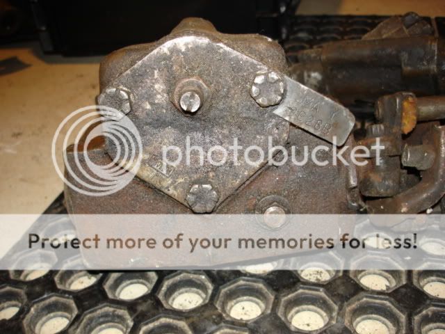 Steering box ID.. need help please! - Ford Truck Enthusiasts Forums